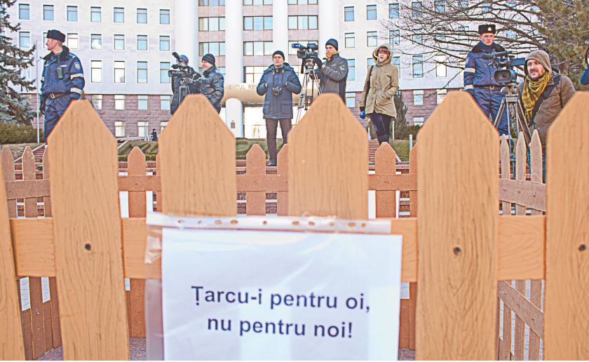 Accesul la informație, fără „baricade”. Ghid practic pentru funcționari ...